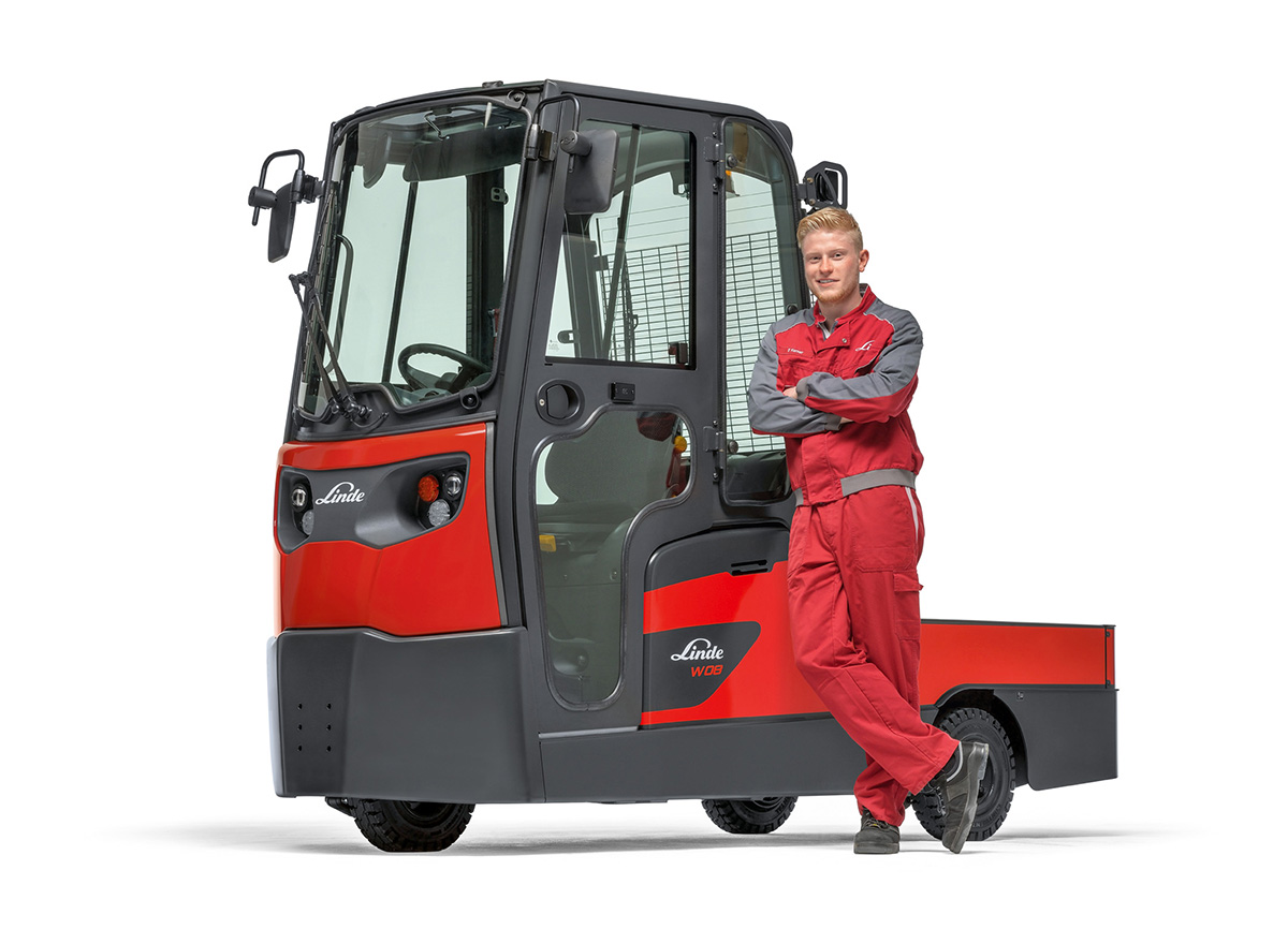 Comércio Máquinas - Nuevos tractores de conductor sentado y con ...