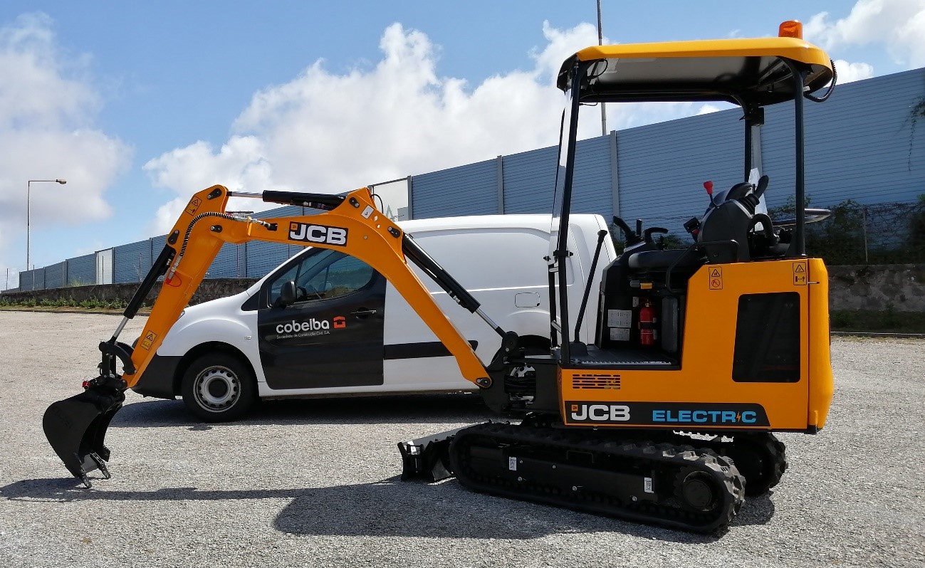 Comércio Máquinas - MOTIVO-JCB na vanguarda da tecnologia verde na ...