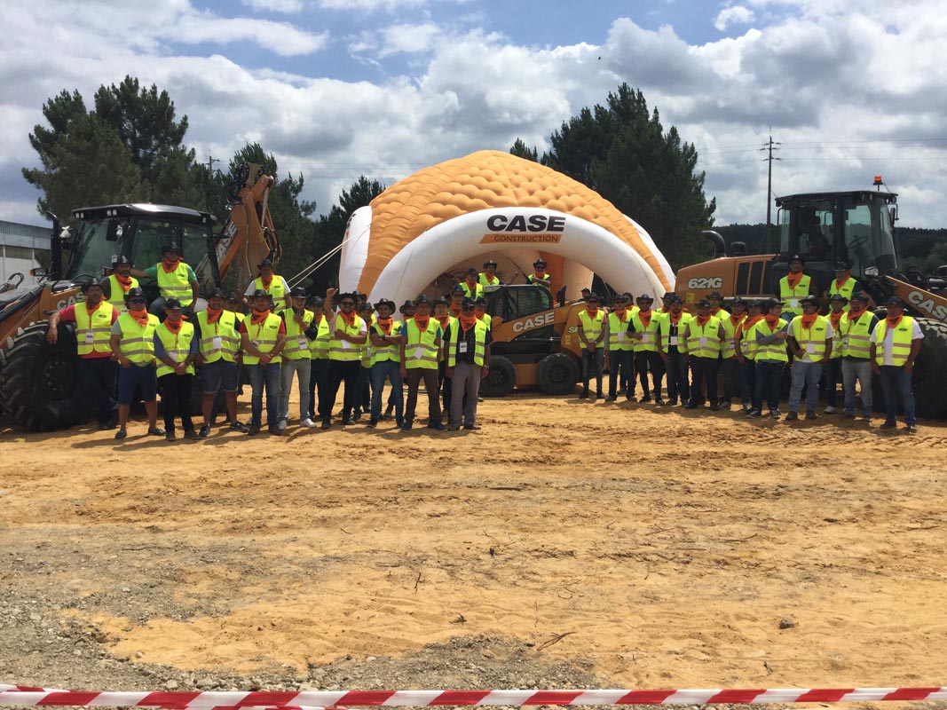Comércio Máquinas - O Rodeo da CASE Construction Equipment regressou a ...