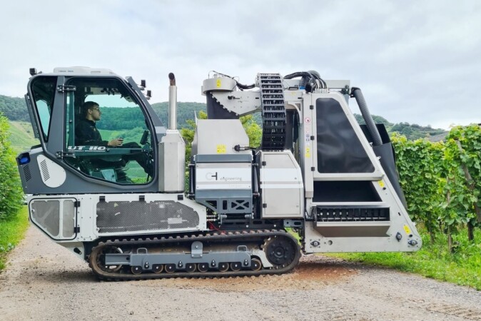 Comércio Máquinas - O porta-implementos da Andreoli para vinhas em ...