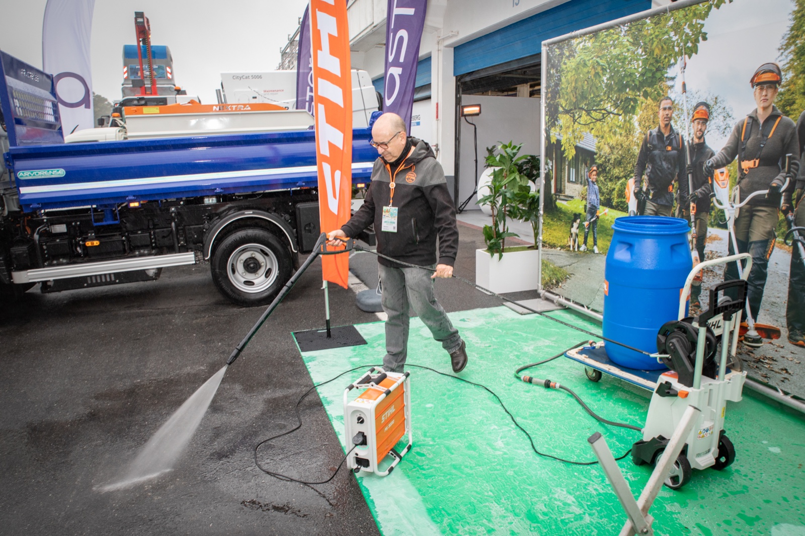 Comércio Máquinas - Estação de energia portátil STIHL PS 3000: Corrente ...