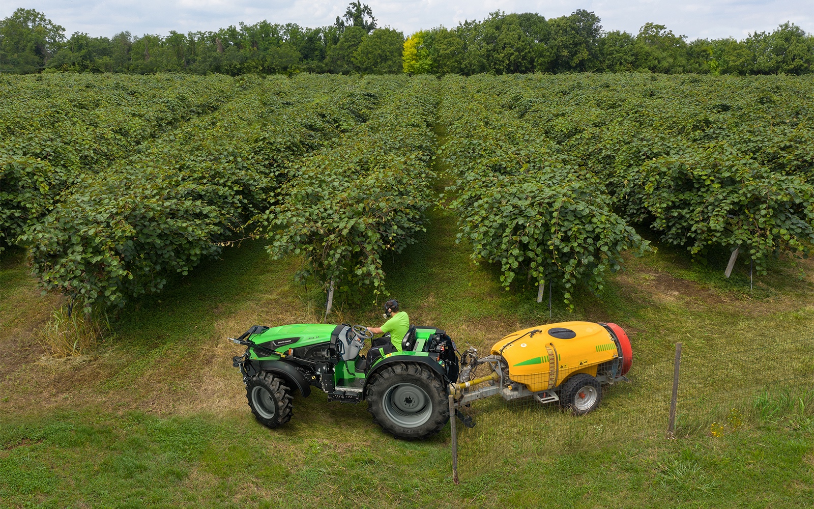 Comércio Máquinas - Deutz-Fahr 5DF Platform MY24, com importantes ...