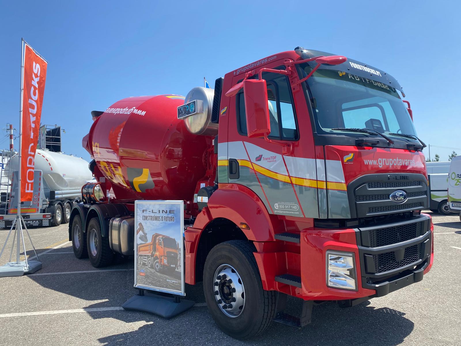 Comércio Máquinas - Centenas de pessoas visitaram espaço Ford Trucks no ...